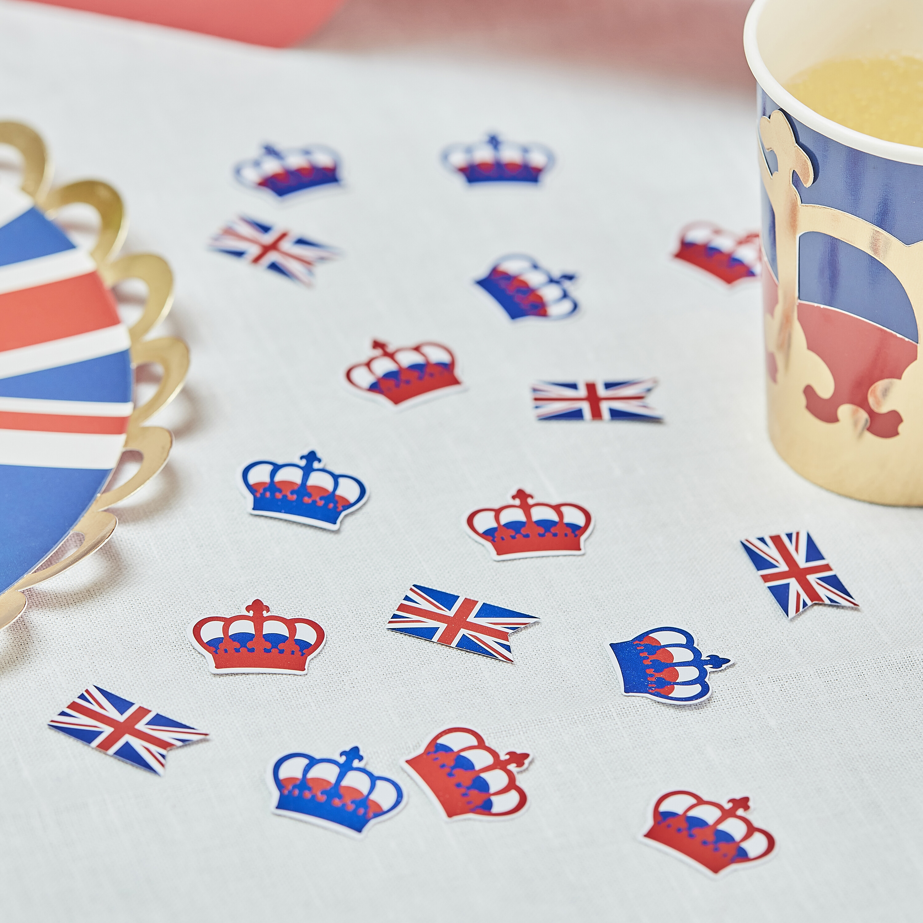Union Jack & Crown Table Confetti | Ginger Ray